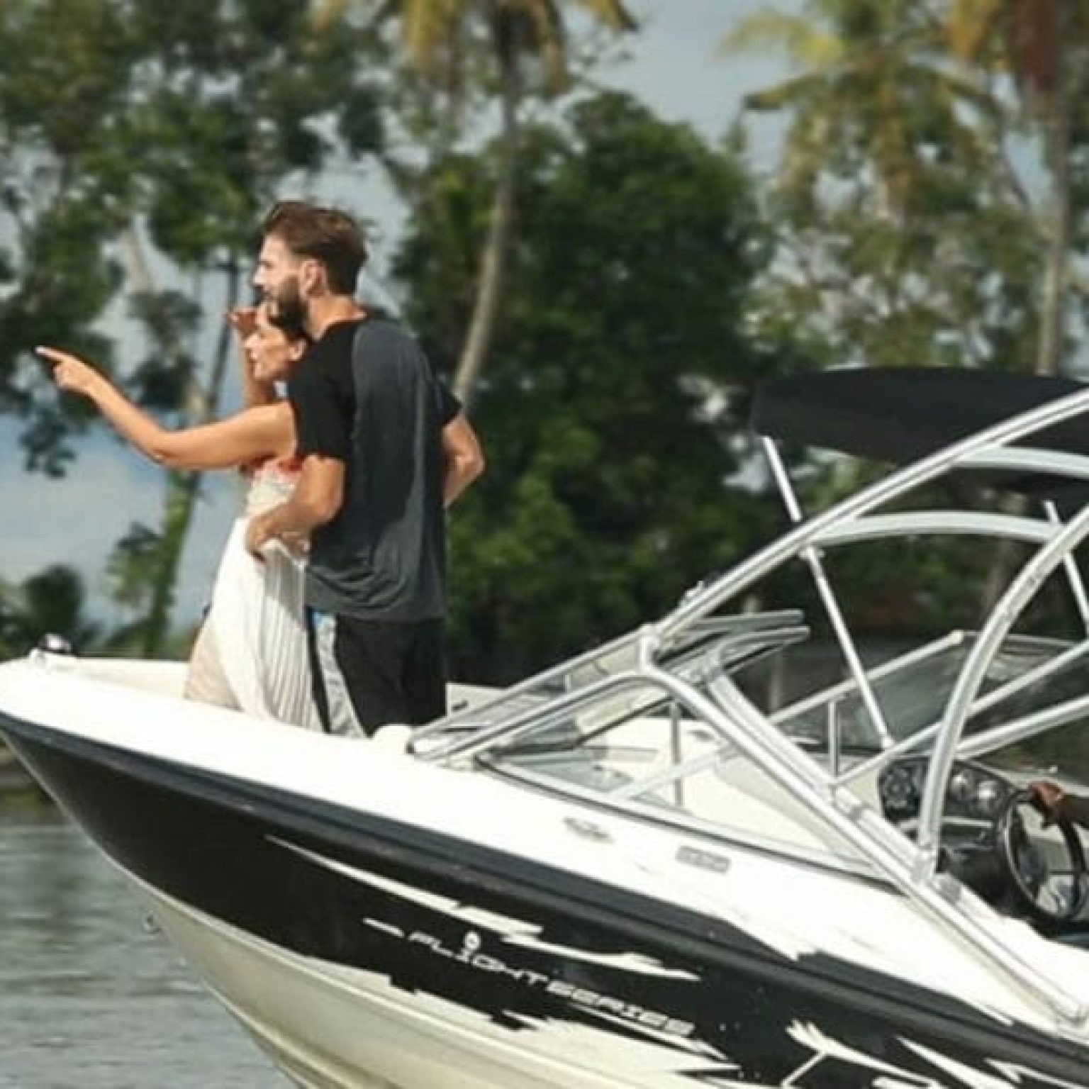 Top 5 Luxury Houseboat Cruises in Alleppey - Sanchari Travels and Actvities