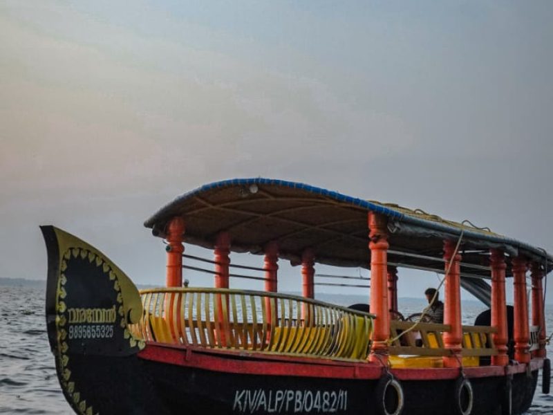 Rates and Online Booking for Alleppey Shikara Boat Tours